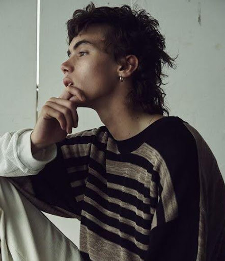 How to Rock a Wolf Cut Mullet Hairstyle? Here’s A Detailed Guide