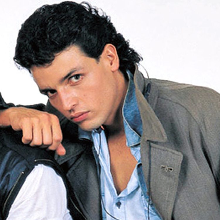 : Rafael Rojas: The Tenor with a Timeless Voice - All The Gage Faces